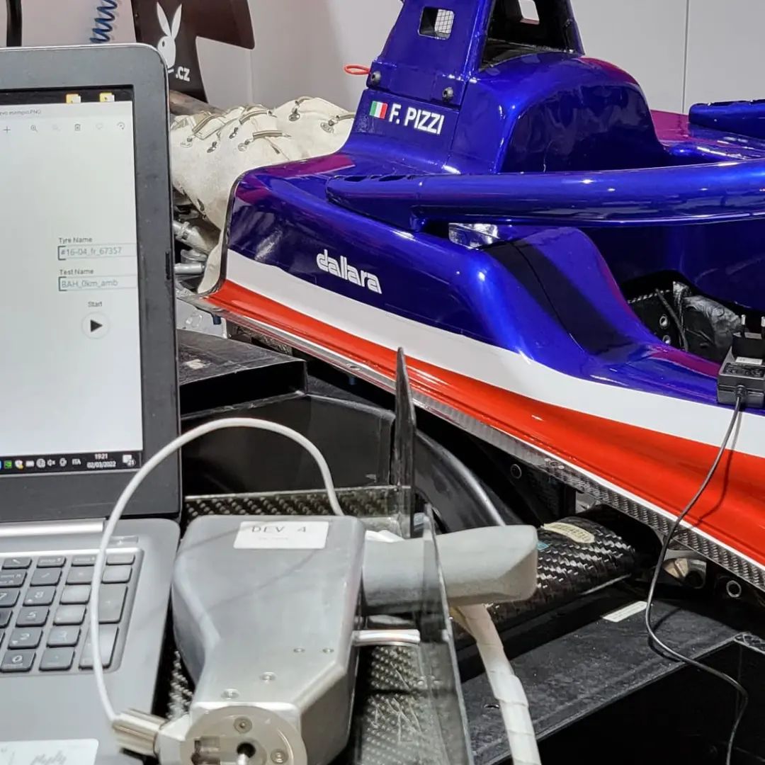 VESevo, a new step for track tire analysis - MegaRide
