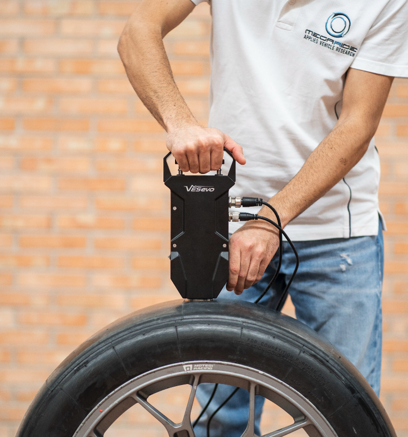 Vesevo - Innovative Device for Smart Viscoelastic.